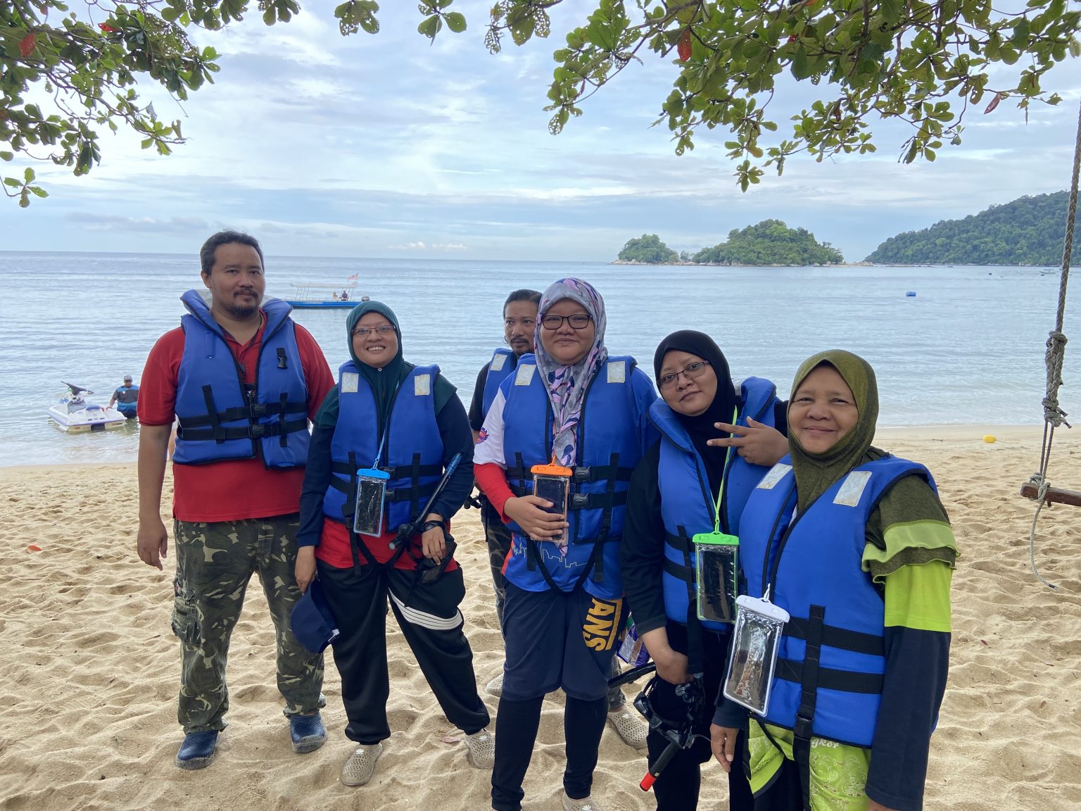 PAKEJ DAY TRIP – PANGKOR STAR ISLAND